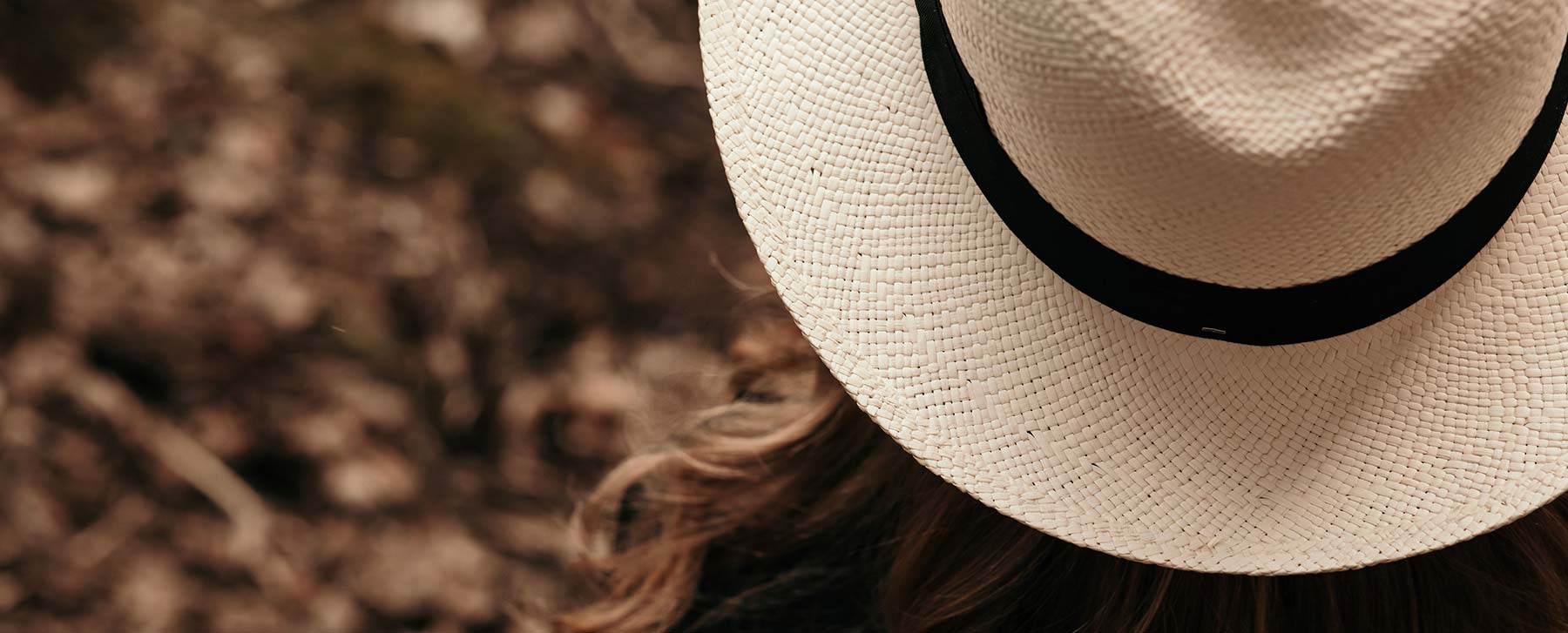 Naisten olkihatut - monipuolinen valikoima - Salon Lakkitehdas